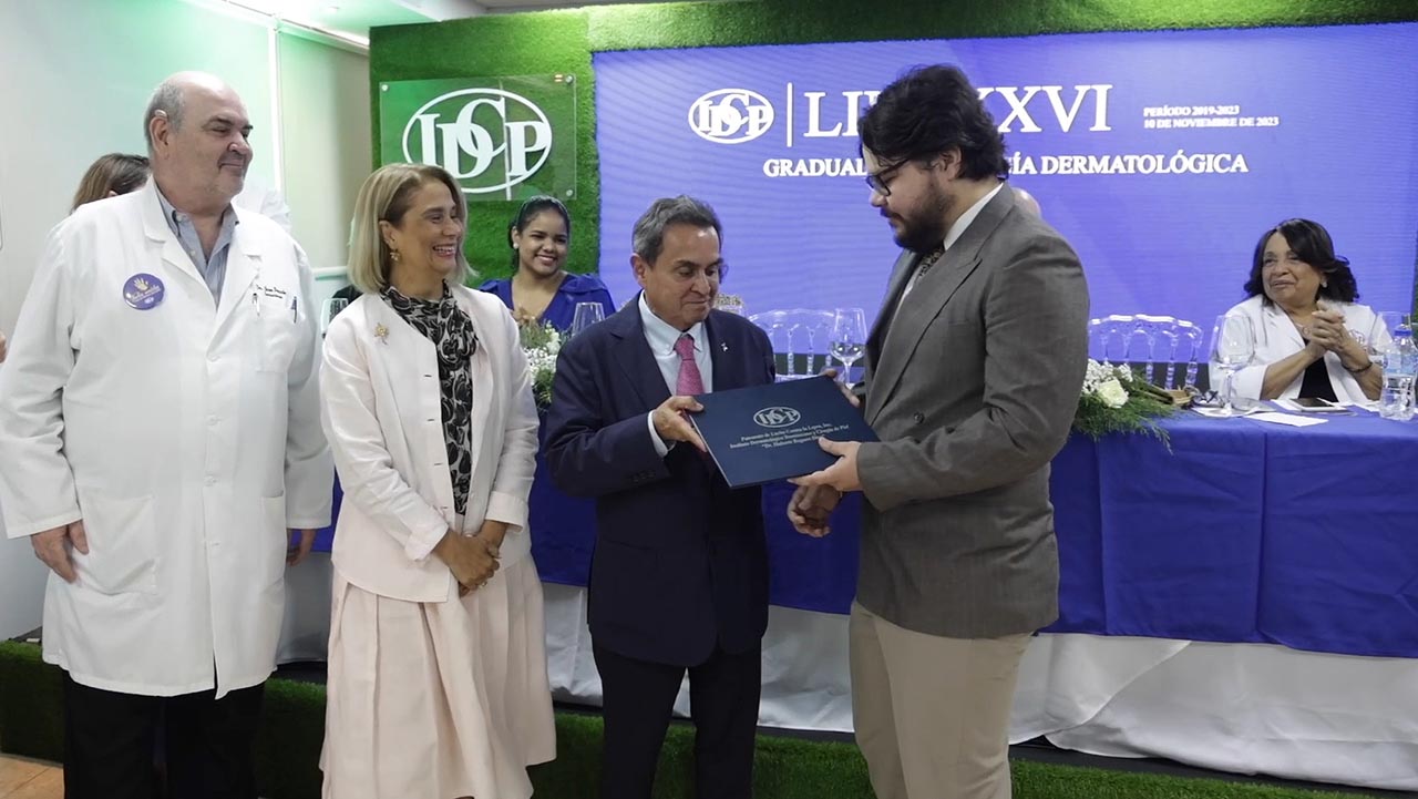 IDCP: Graduación nuevos dermatólogos - SesdermaTV